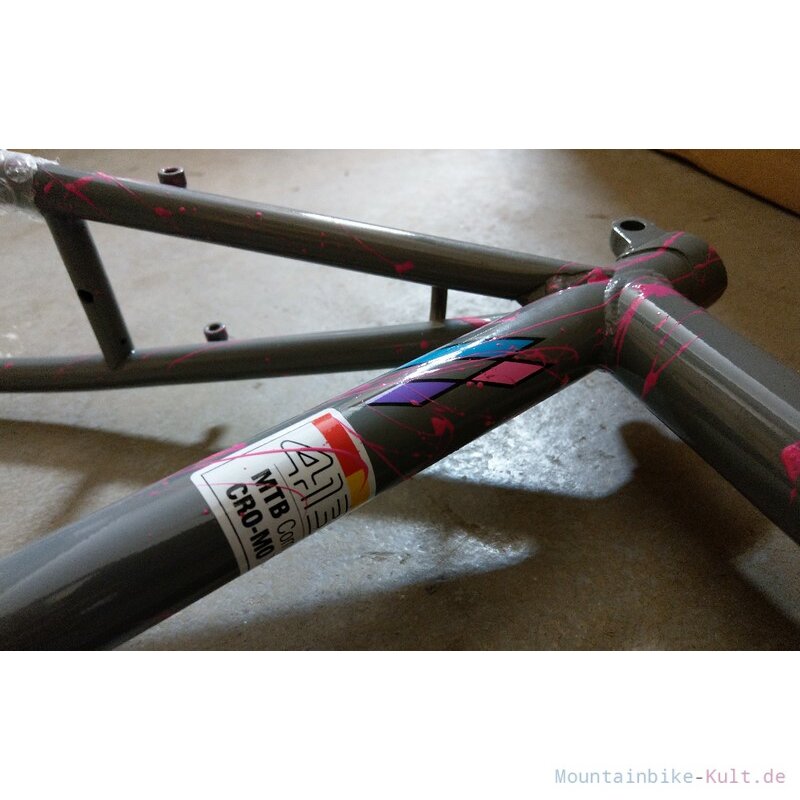 Fuji Suncrest MTB-Stahlrahmen, 4130 CrMo, 56,5cm, grau/bunt, NEU